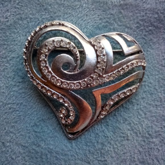 Jewelry | Silver Sparkly Heart Pin | Poshmark